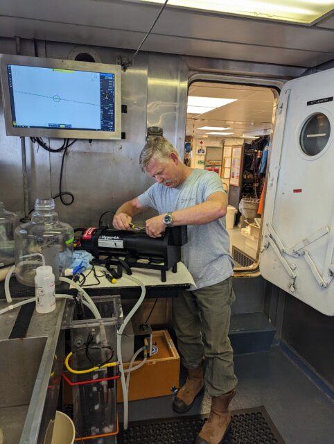 Hyper-bb at Bigelow Lab - Sequoia ScientificSequoia Scientific